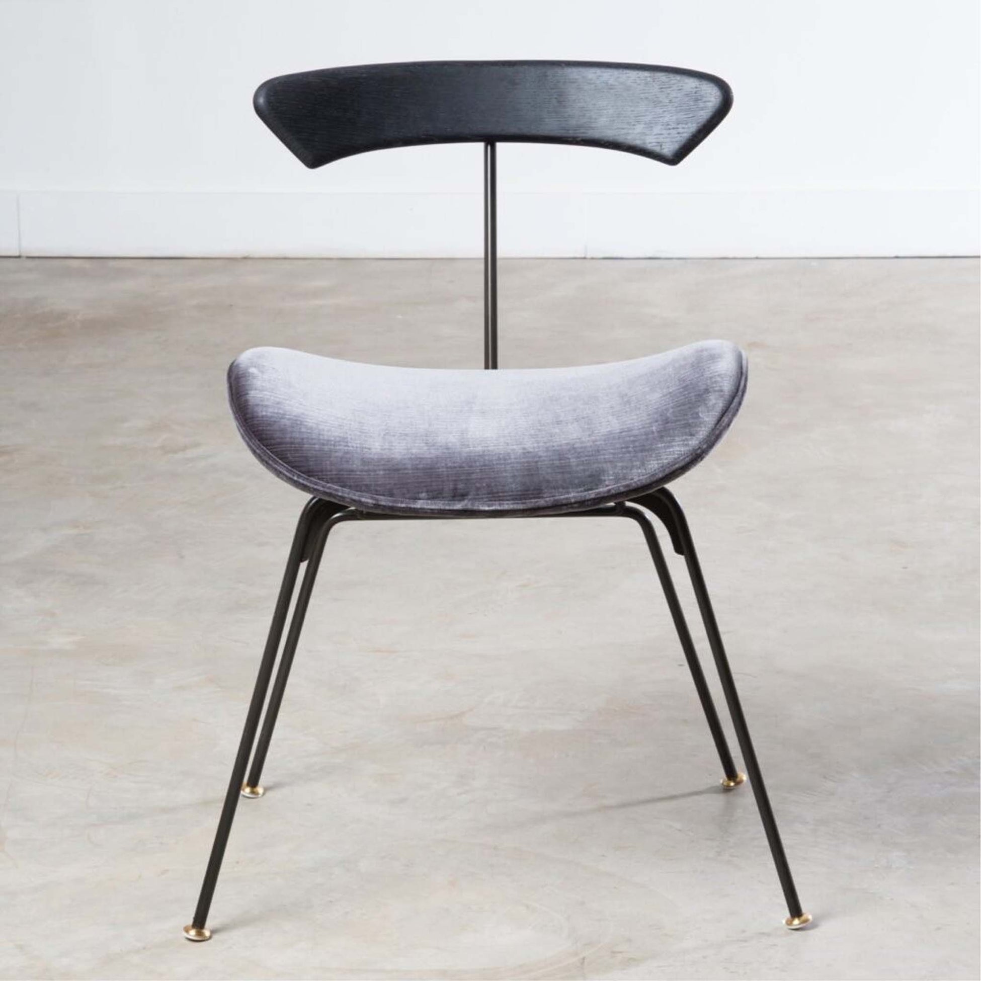 Lamb Chair – Sawdust